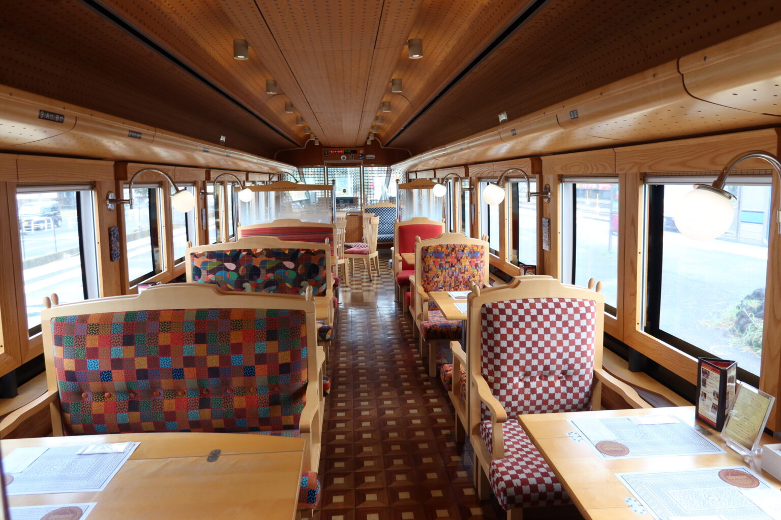 Fujisan View Express Special Car Seat Ride Review / Maglev Exhibition ...
